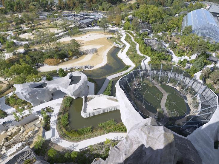How This Revolutionary Old Zoo Was Redesigned for the 21st Century ...