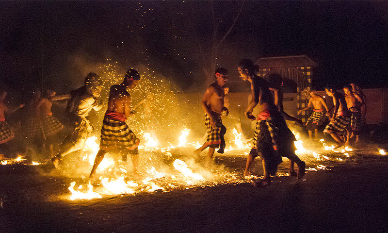 What Intense Rituals Signal to Your Brain - Nautilus